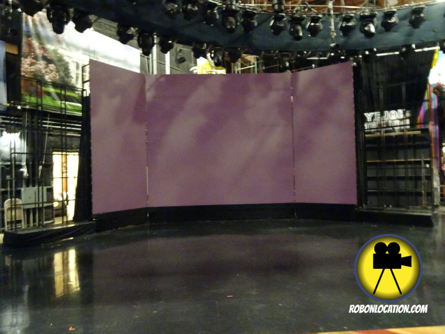 The Ellen Degeneres Show - Rob on Location